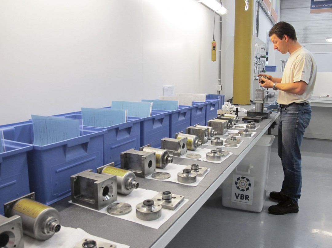 Meggitt Staging Valve